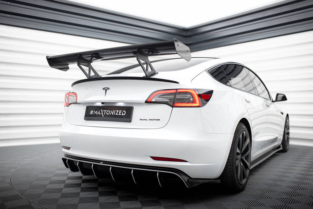 Tesla - Model 3 - Carbon Spoiler – Maxton Design Canada