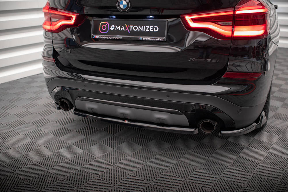 BMW - X3 - G01 - Central Rear Splitter – Maxton Design Canada