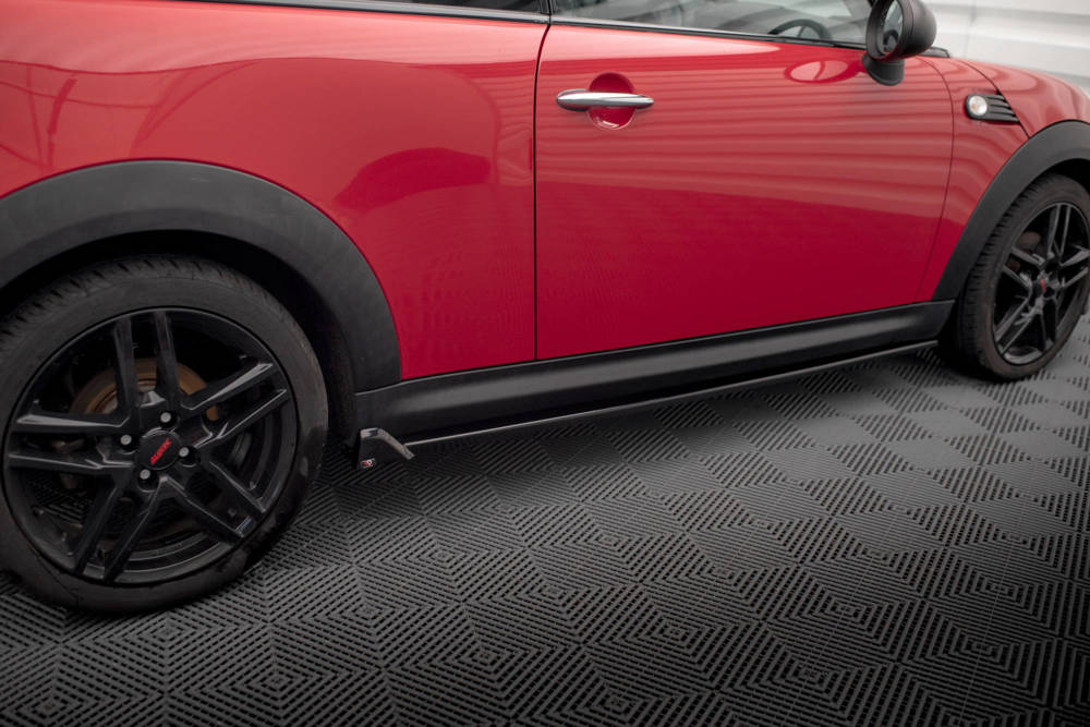 Mini One - R56 - Side Skirt Diffuser – Maxton Design Canada