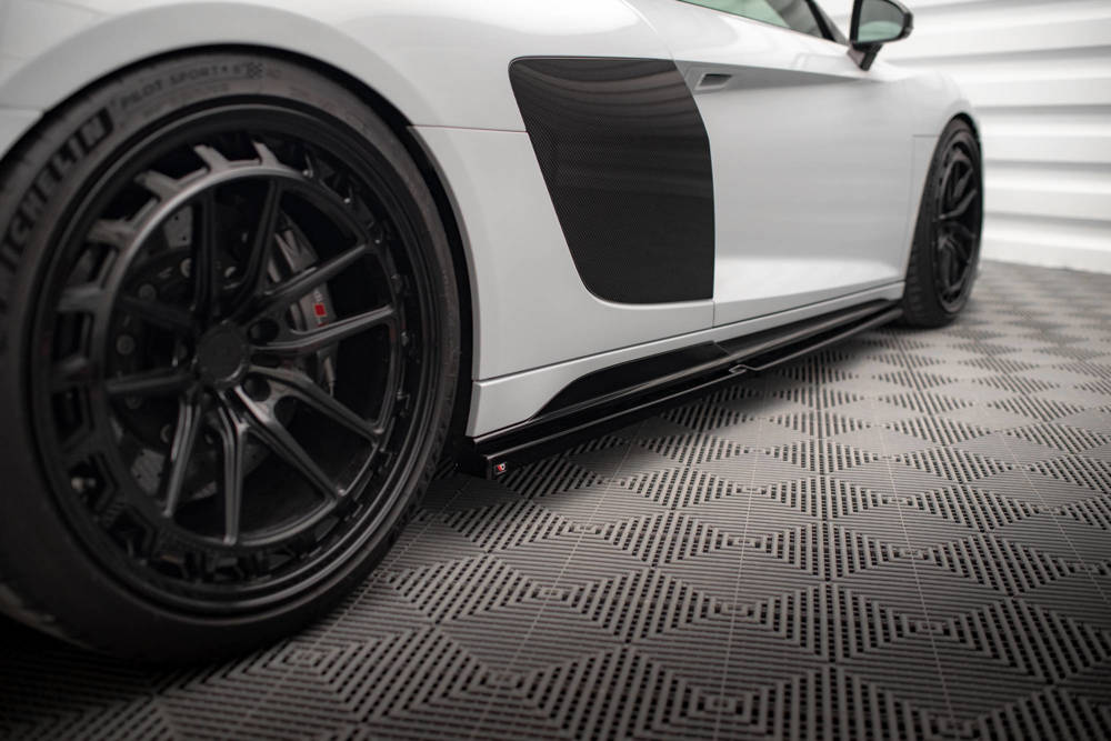 Audi - R8 - MK2 FACELIFT - Side Skirts Diffusers - V2 – Maxton Design ...