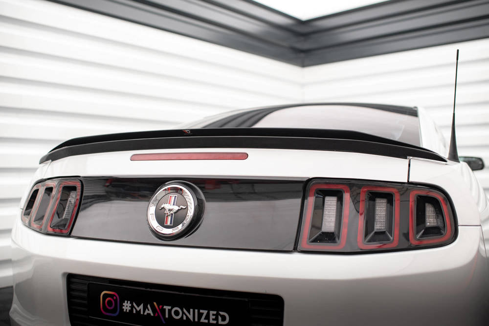 Ford Mustang - MK5 - Spoiler Cap - Facelift – Maxton Design Canada